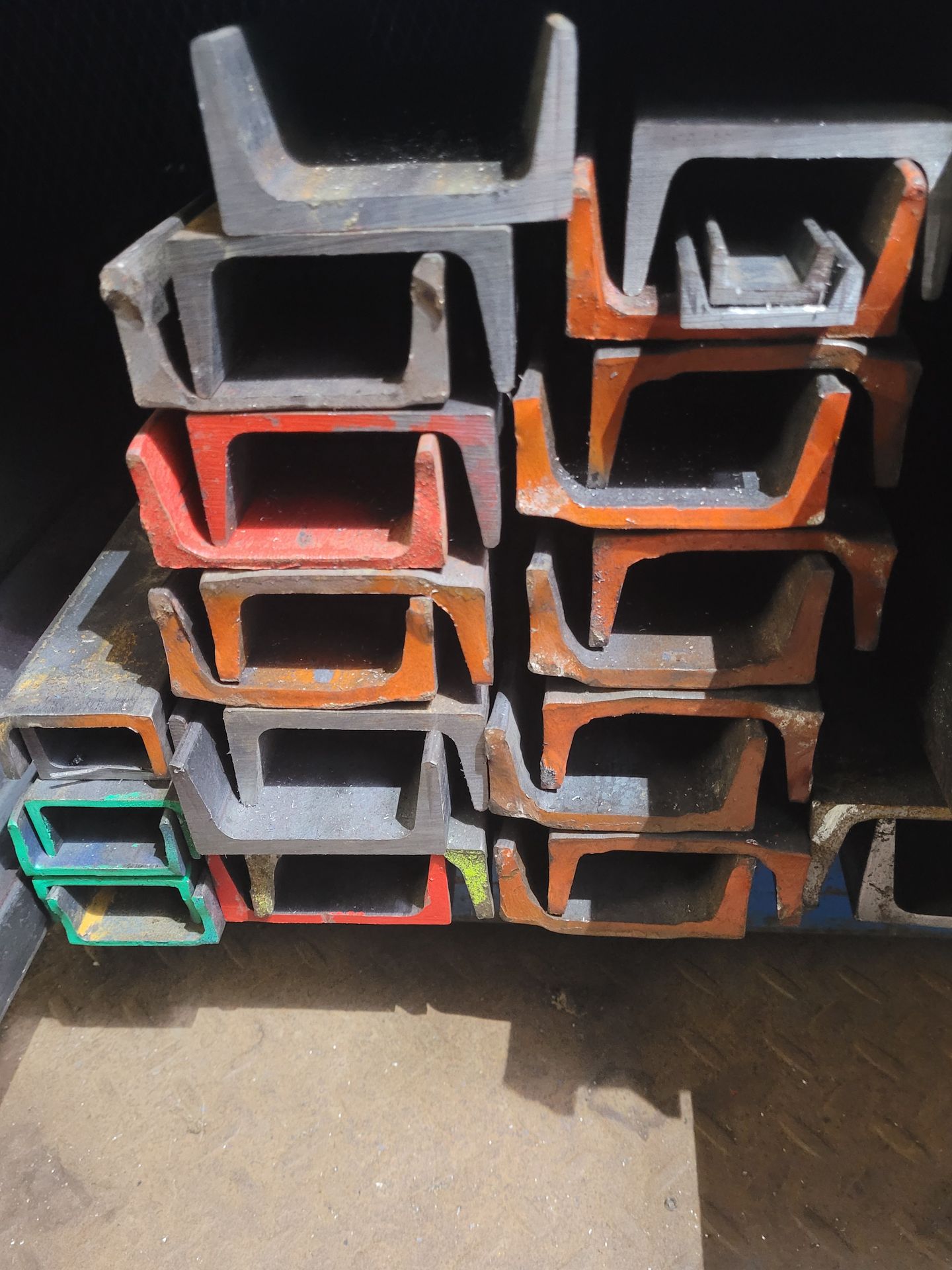 offcuts | https://www.metalpros.com