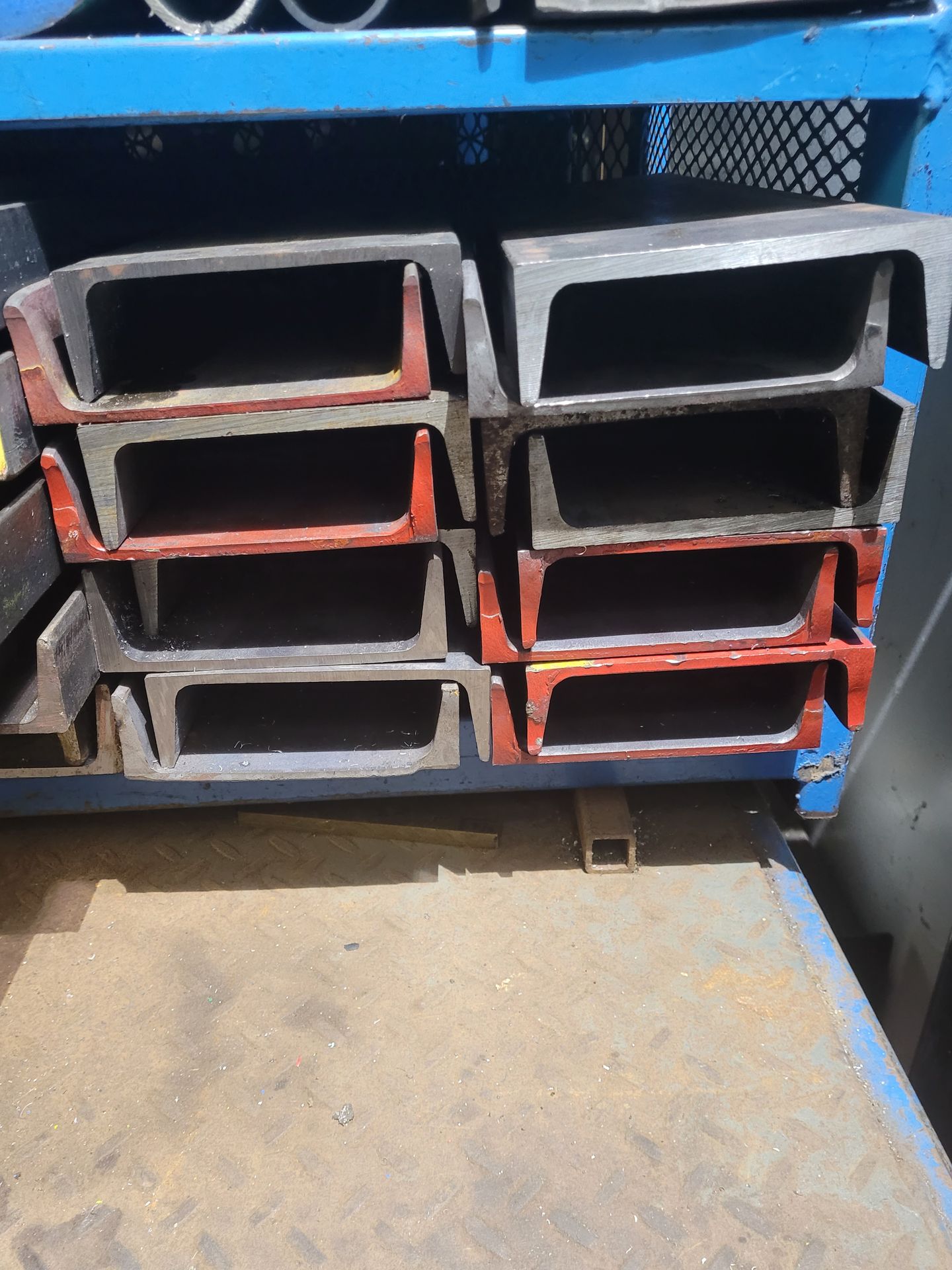 offcuts | https://www.metalpros.com